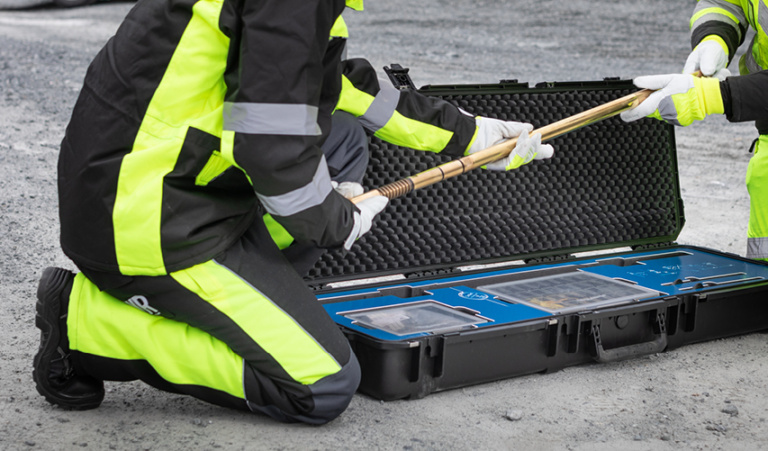 DeviShot - Leading survey instrument for non-magnetic environments